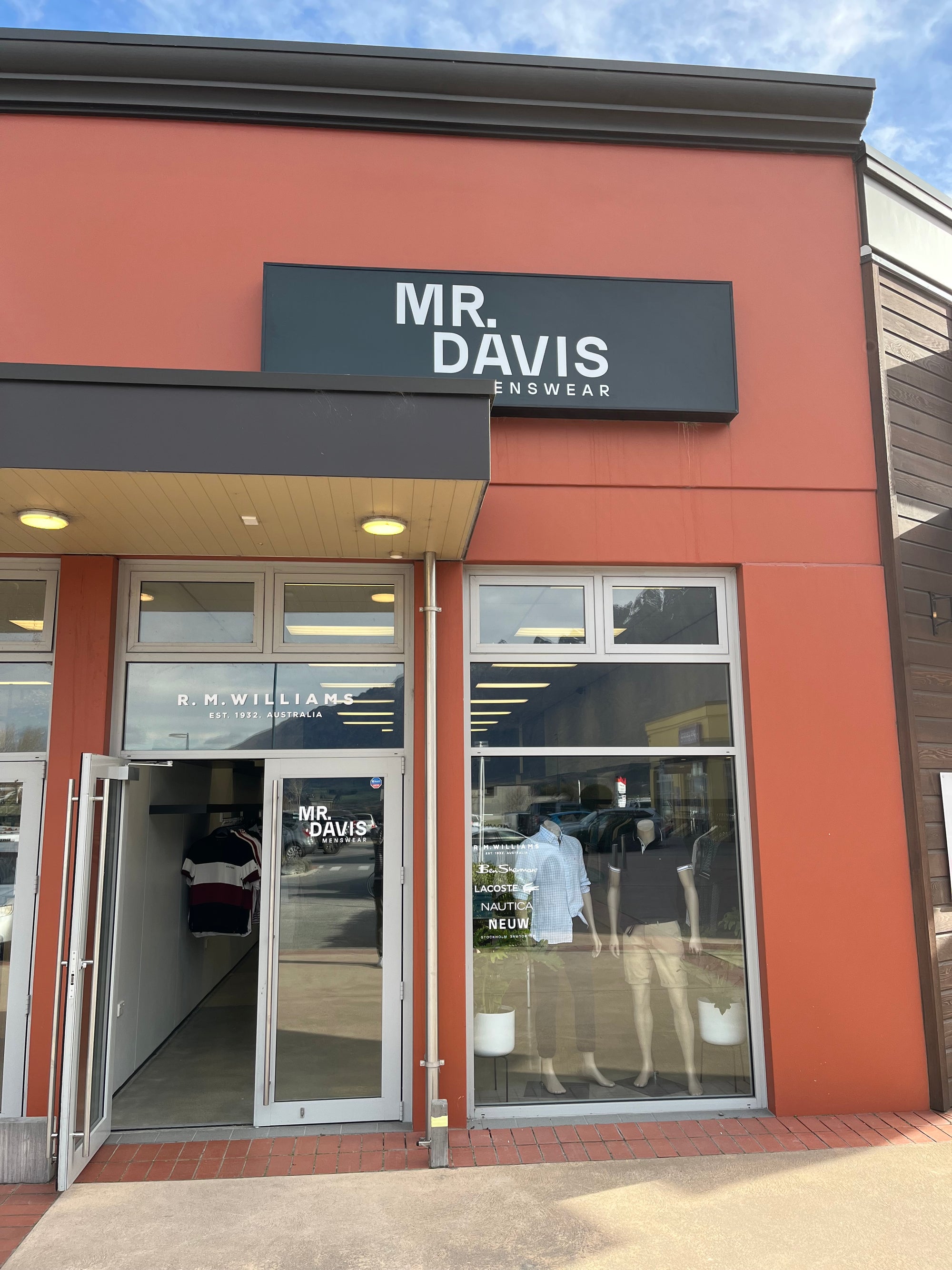Learn More About Us - Mr Davis Menswear